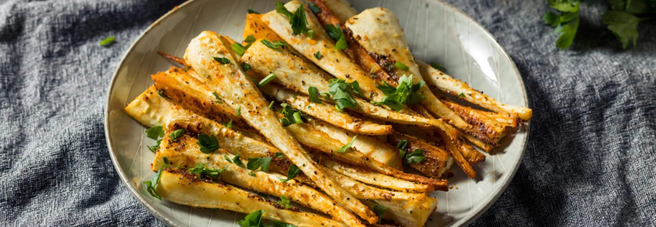 Kruiden die passen bij pastinaak | Van Beekum Specerijen Sinds 1908 ...